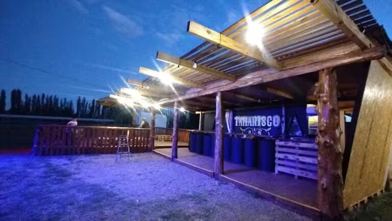 Tamarisco multieventos | Club nocturno en General Roca, Río Negro